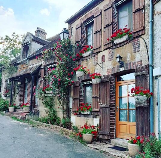 Maison à vendre - Moutiers-au-Perche - 5 pièces - 3 chambres