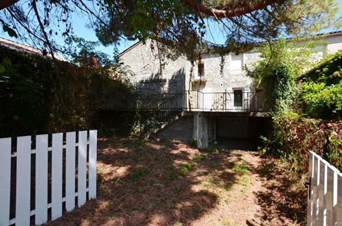 Maison 4 pièces à vendre à Castéra-Verduzan
