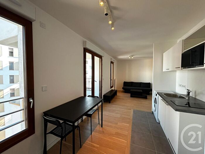 Asnières-sur-Seine, Gresillons, Voltaire - Appartement 1 pièce à louer