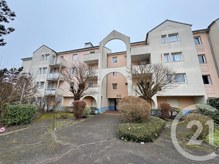 Appartement à vendre - Livry-Gargan, La Poudrerie - 4 pièces - 3 chambres