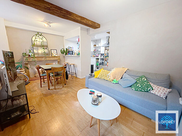 Appartement à louer - Dijon, Centre-ville - 2 pièces - 1 chambre