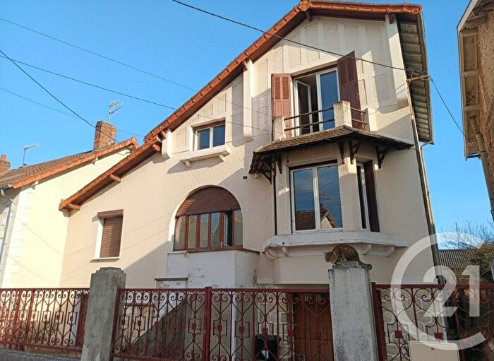 Maison à vendre - Périgueux, Saint-Georges - 7 pièces - 4 chambres