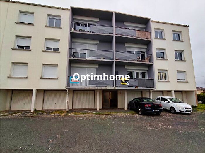 Appartement à vendre - Tonnay-Charente - 3 pièces - 2 chambres