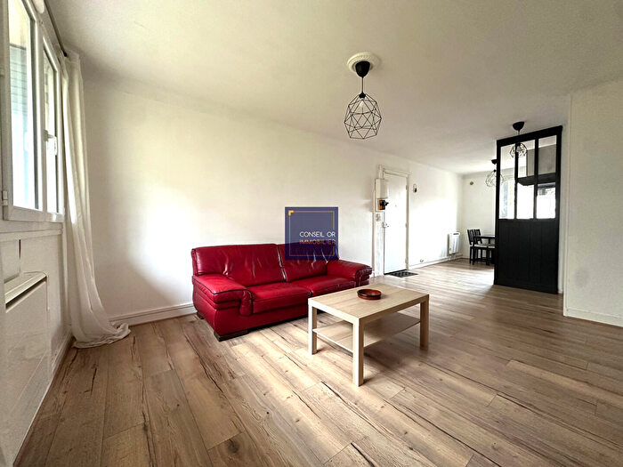 Appartement à vendre - Oullins, Saulaie, Clavière - 3 pièces - 2 chambres