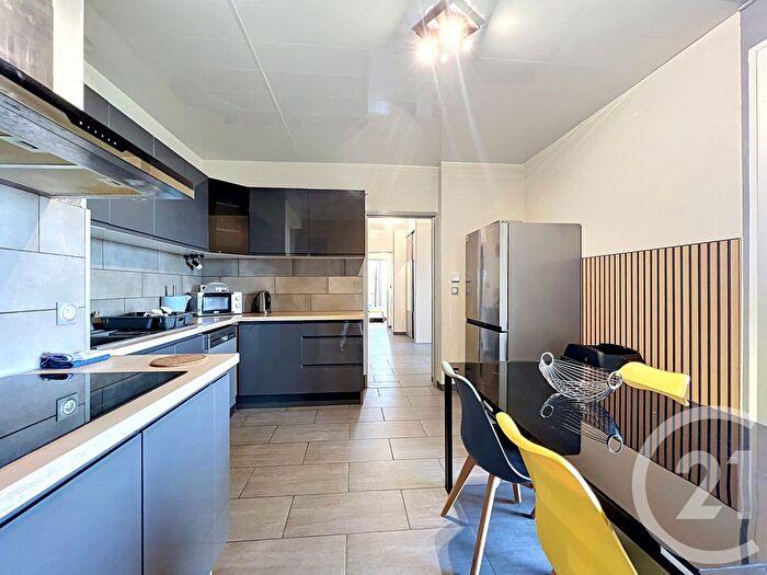 Appartement à vendre - Vand uvre-lès-Nancy, Centre-ville, Vandoeuvre Nations - 6 pièces - 5 chambres