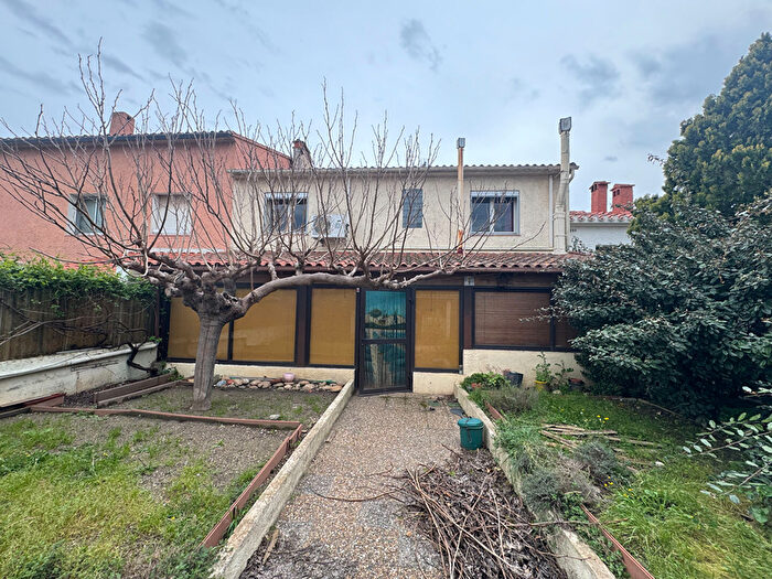 Maison à vendre - Perpignan, Moyen-Vernet - 5 pièces - 4 chambres