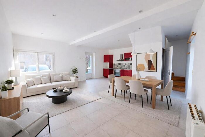 Appartement 3 pièces à Montcourt-Fromonville, à vendre