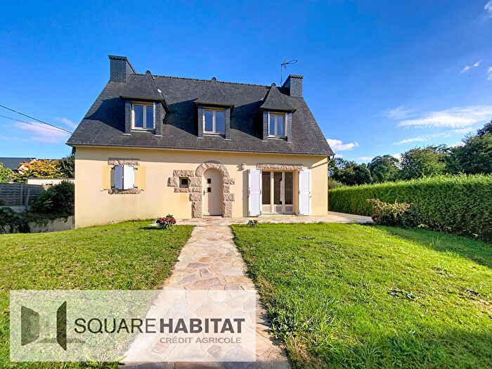 Maison à vendre - Bégard - 6 pièces - 5 chambres