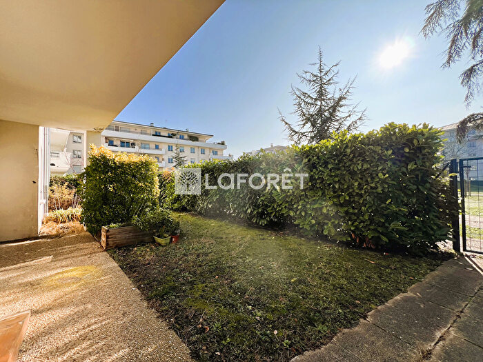 Appartement à vendre - Saint-Ouen-lAumône, Eglise - 4 pièces - 3 chambres