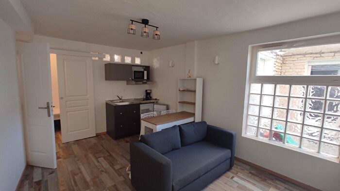 Appartement 1 pièce à LHorloge, Meximieux, à louer