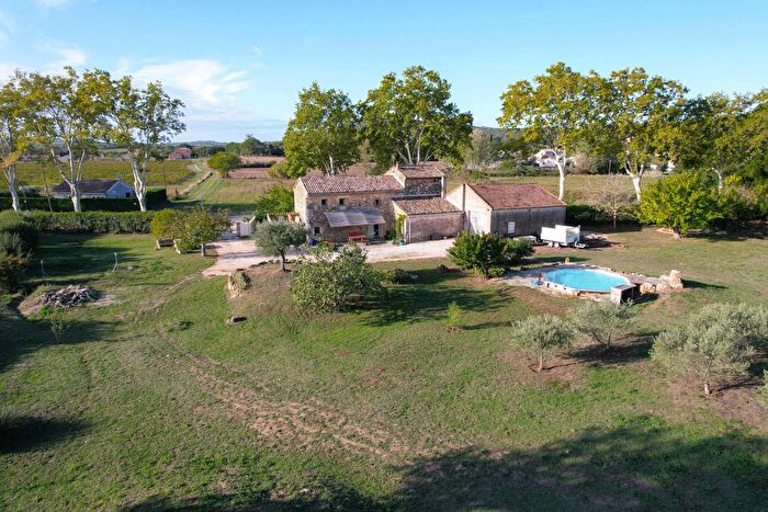 Maison à vendre - Uzès - 6 pièces - 3 chambres