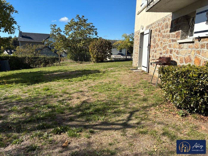 Neuvic : Appartement 1 pièce à louer