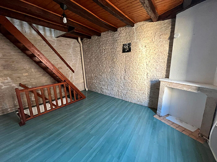 Niort, Centre-ville : Appartement 2 pièces à louer