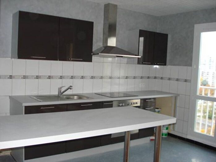 Appartement à louer - Dijon, Fontaine dOuche - 3 pièces - 2 chambres