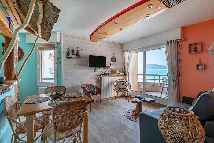 Appartement à vendre - Hendaye, Plage, Sopite, Aguerria, Corniche - 2 pièces - 1 chambre