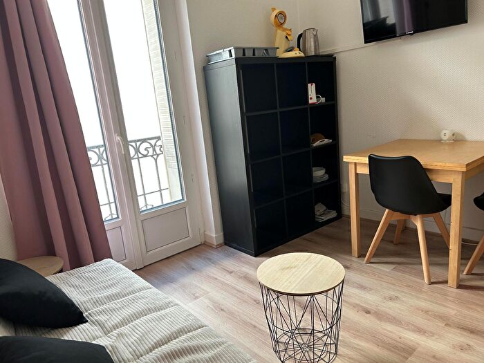 Vichy, Coeur de Ville : Appartement 1 pièce à louer