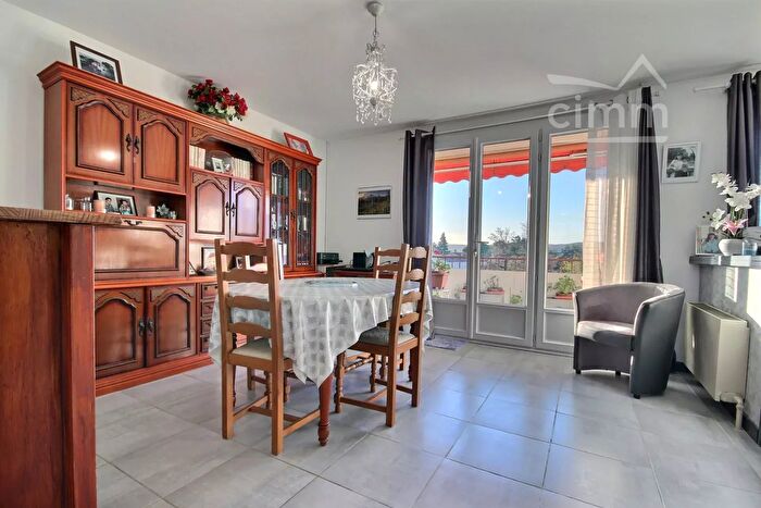 Appartement à vendre - Montélimar, Les Champs, Les Blaches, Beaulieu - 3 pièces - 2 chambres