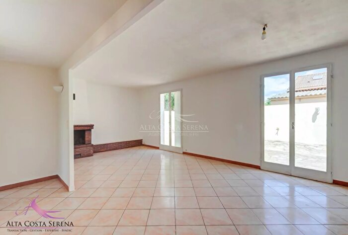 Maison à vendre - Prunelli-di-Fiumorbo - 4 pièces - 3 chambres