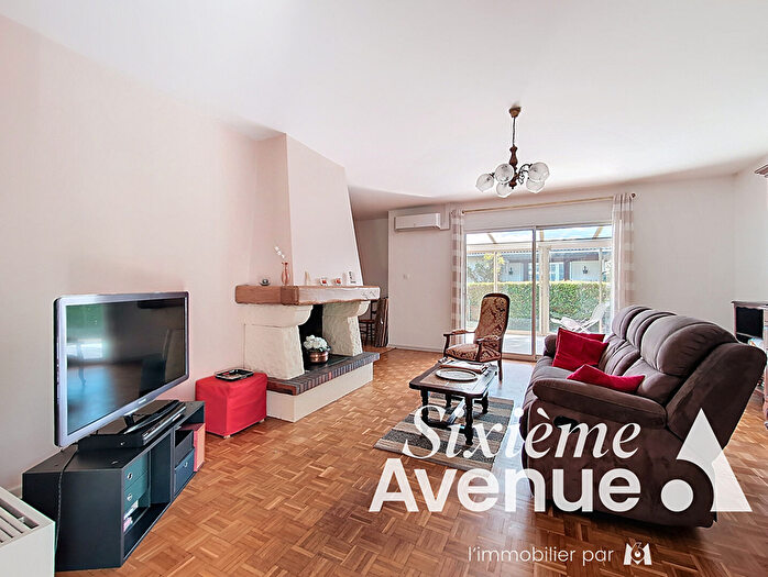 Maison à vendre - Mions - 5 pièces - 3 chambres