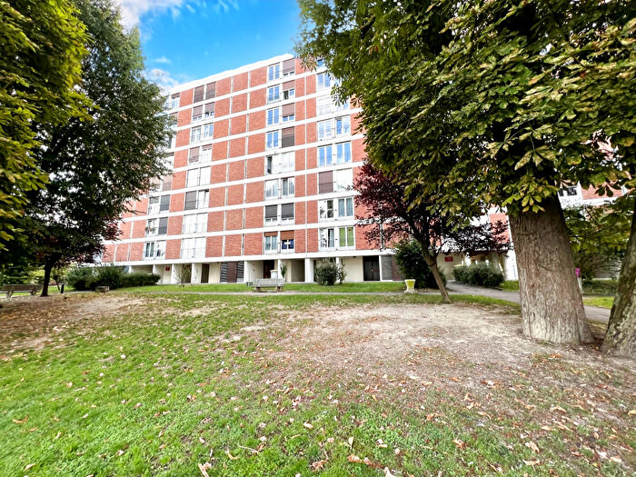 Troyes, Cathédrale - Appartement 4 pièces à vendre