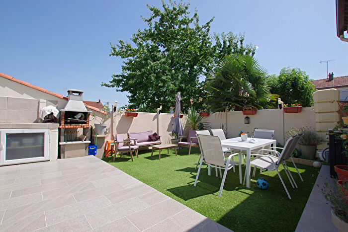 Maison à vendre - Cholet, Gambetta - 5 pièces - 3 chambres