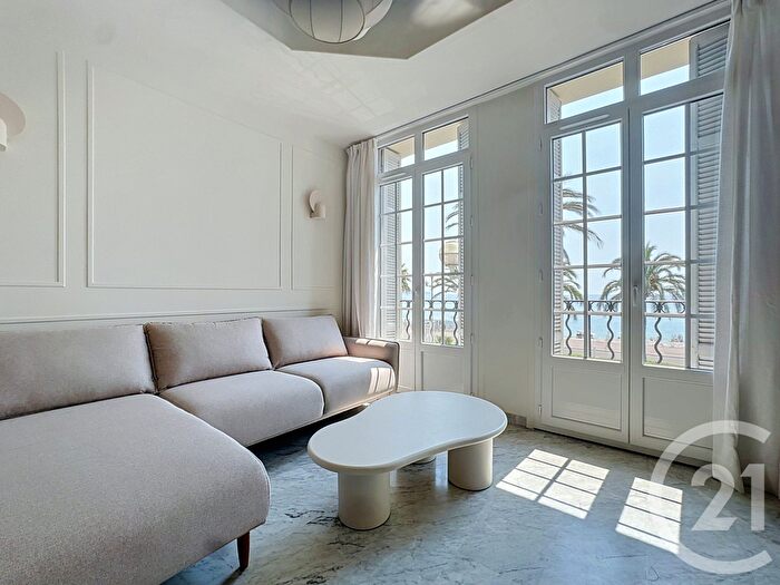 Nice, Californie, Carras : Appartement 3 pièces à louer