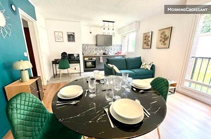 Appartement à louer - Ville Sud, Fontainebleau - 1 pièce