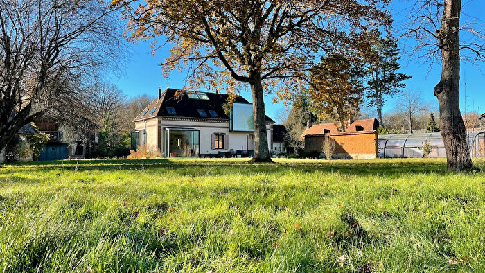 Maison à vendre - Bémécourt - 5 pièces - 4 chambres