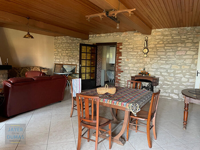 Maison 4 pièces à vendre à Guerfand