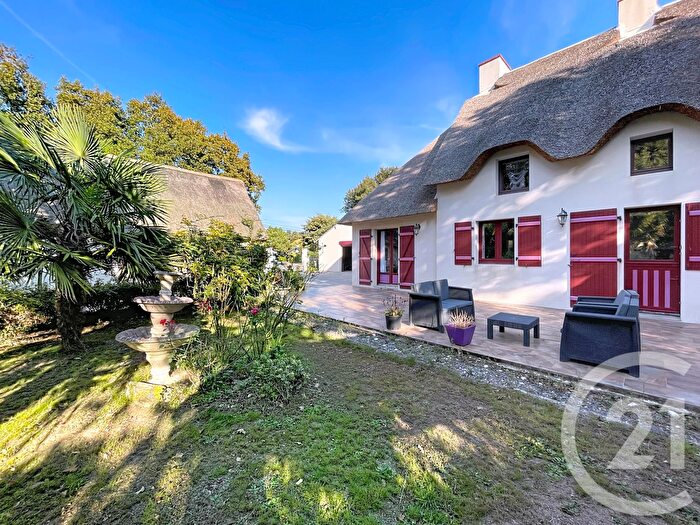 Maison à vendre - Saint-Lyphard - 6 pièces - 4 chambres