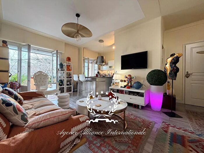 Appartement à vendre - Cannes, Carnot - 2 pièces - 1 chambre