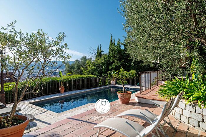 Maison à vendre - Nice, Mont-Boron - 5 pièces - 4 chambres