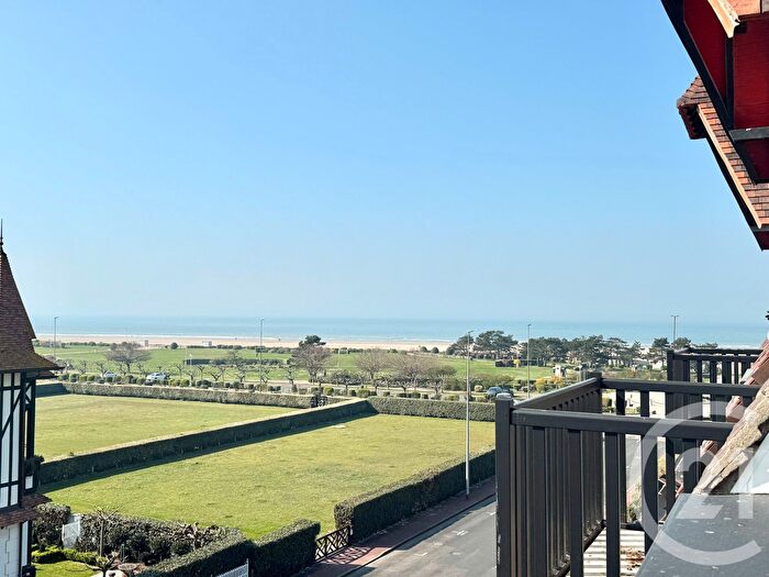 Appartement à vendre - Deauville - 5 pièces - 4 chambres