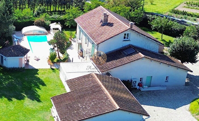 Chaponost : Maison 10 pièces à vendre