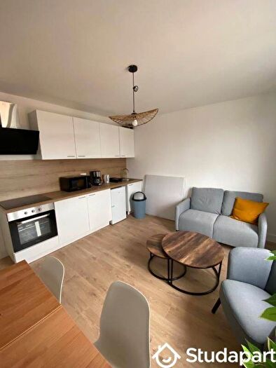 Jules Verne, Nantes : Appartement 1 pièce à louer