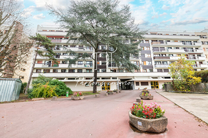 Appartement à vendre - Saint-Maur-des-Fossés, Saint-Maur-Créteil - 3 pièces - 2 chambres