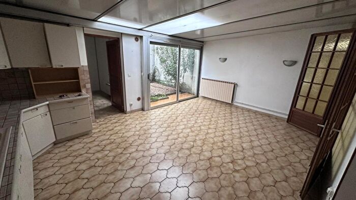 Maison à vendre - Reims, Europe, Chemin Vert - 4 pièces - 2 chambres