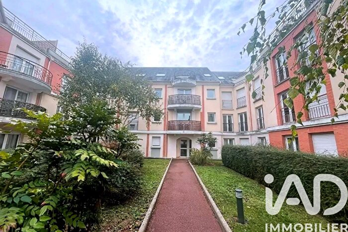 Appartement à vendre - Saint-Ouen-lAumône, Centre-ville, Prairie - 2 pièces - 1 chambre