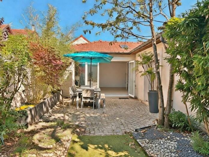 Maison à vendre - Saint-Maur-des-Fossés, La Varenne - 4 pièces - 2 chambres