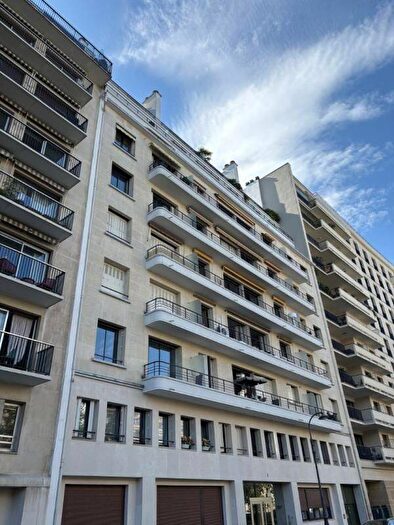 Appartement 1 pièce à louer à Porte Dauphine, Paris 16ème arrondissement