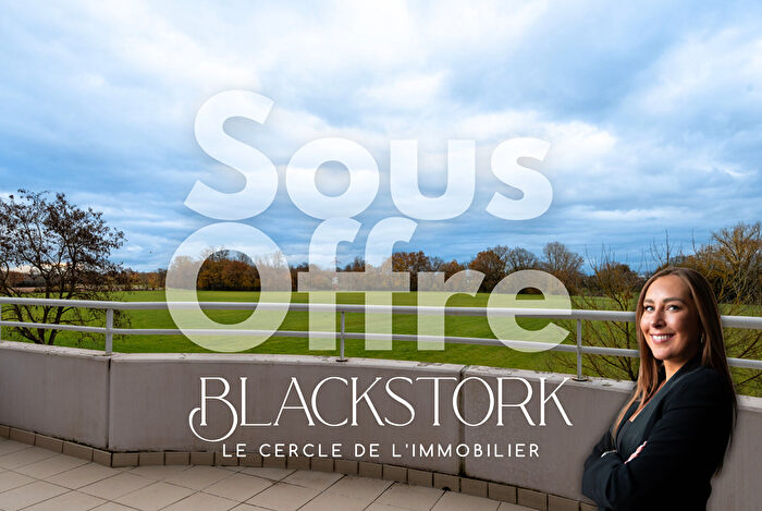 Appartement à vendre - Holtzheim - 3 pièces - 2 chambres