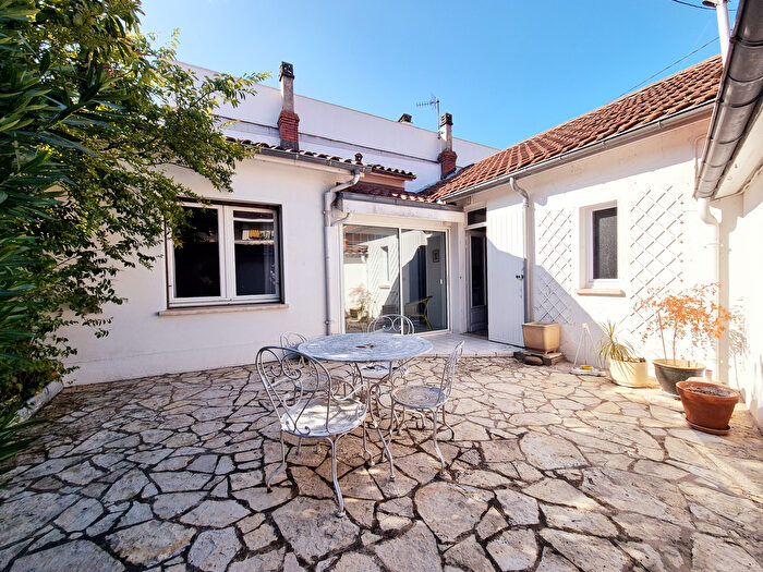 Talence, Saint-Genès, La Médoquine, Haut-Brion : Maison 3 pièces à vendre