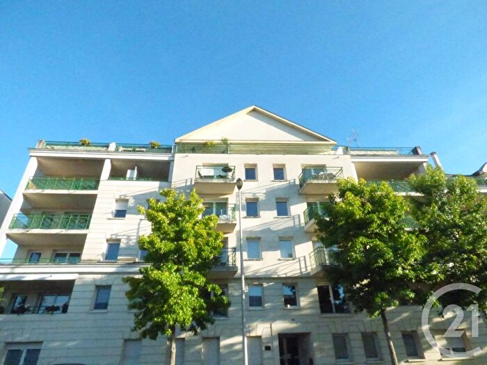 Appartement 2 pièces à Compiègne, à louer