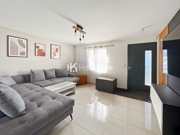 Maison à vendre - Auterive - 4 pièces - 3 chambres