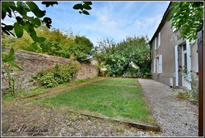 Maison à vendre - Montaigu - 6 pièces - 3 chambres