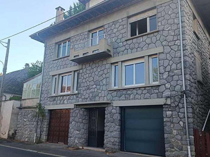 Maison 12 pièces à vendre - Forgès