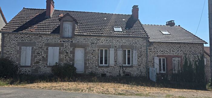 Maison 5 pièces à vendre à Dun-le-Palestel