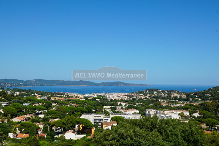Maison à vendre - Cavalaire-sur-Mer, Pierrugues, Mannes, Canissons - 8 pièces - 6 chambres