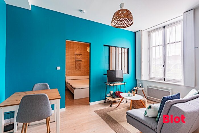 Appartement 1 pièce à vendre à Nantes, Hauts-Pavés, Saint-Pasquier, Saint-Félix, Université