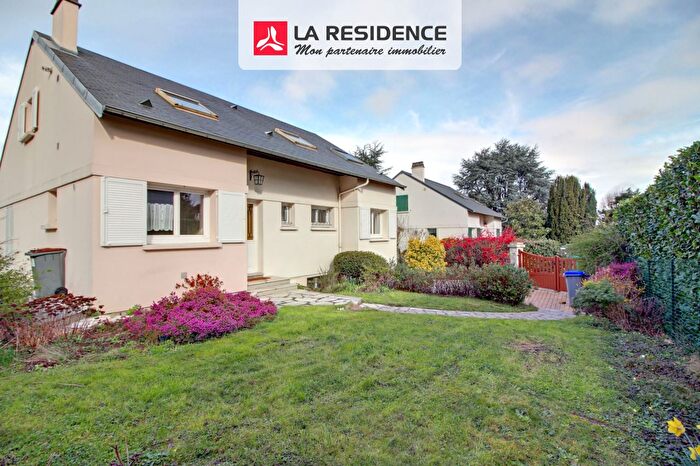 Maison à vendre - Chambourcy - 7 pièces - 5 chambres